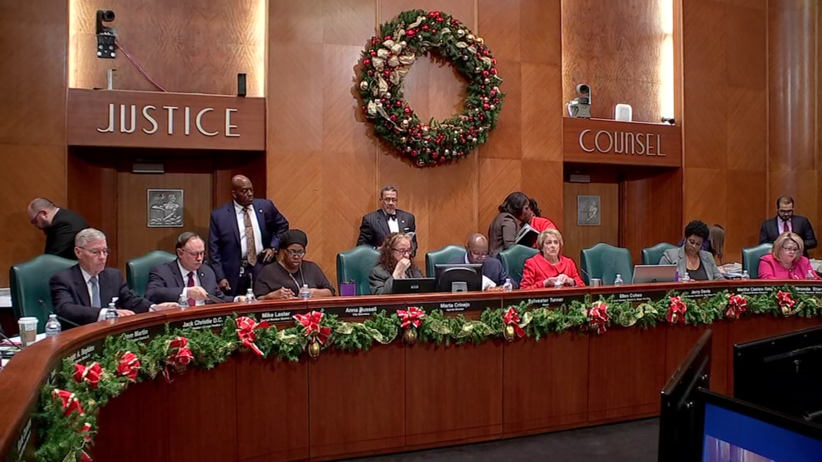 Houston police union granted hold on Prop B implementation - ABC13 Houston