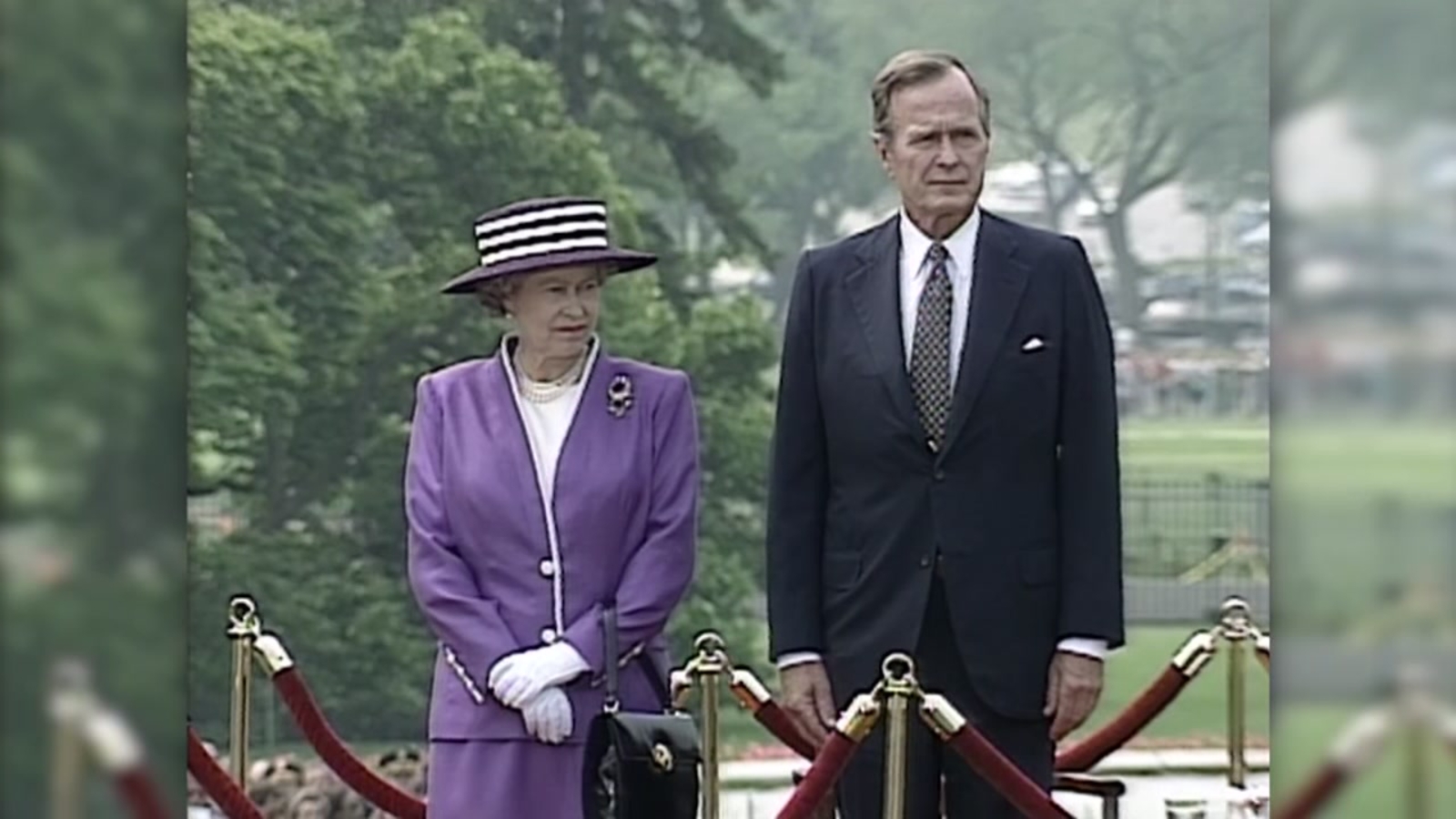 Queen Elizabeth II pays tribute to former President George HW Bush ...