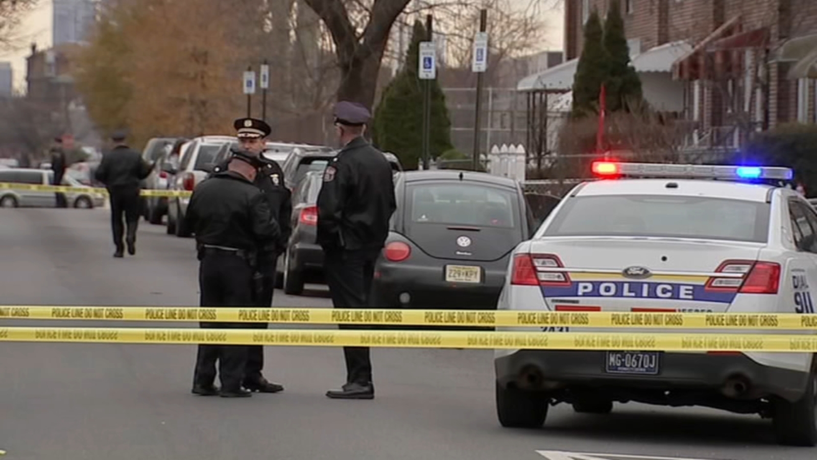 Philadelphia police officer called to Port Richmond fight fatally ...