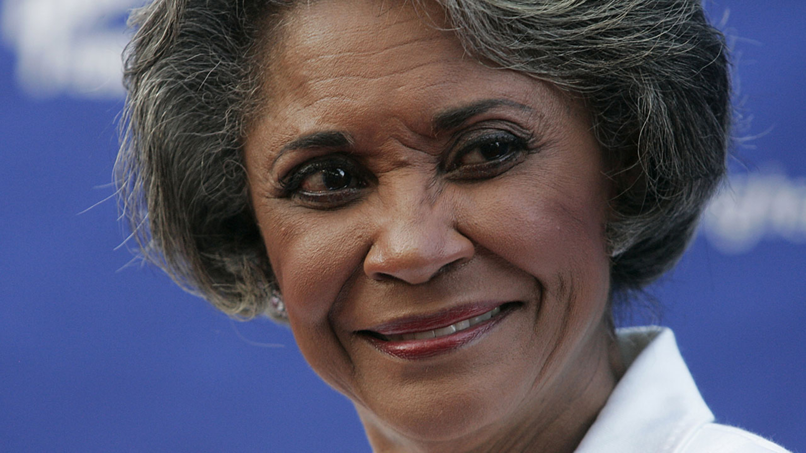 Jazz singer Nancy Wilson dies at 81 at her Inland Empire home - ABC13 ...