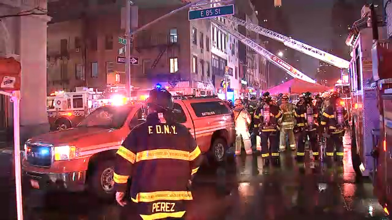 Fast-moving fire burns through Upper East Side restaurant, apartments ...