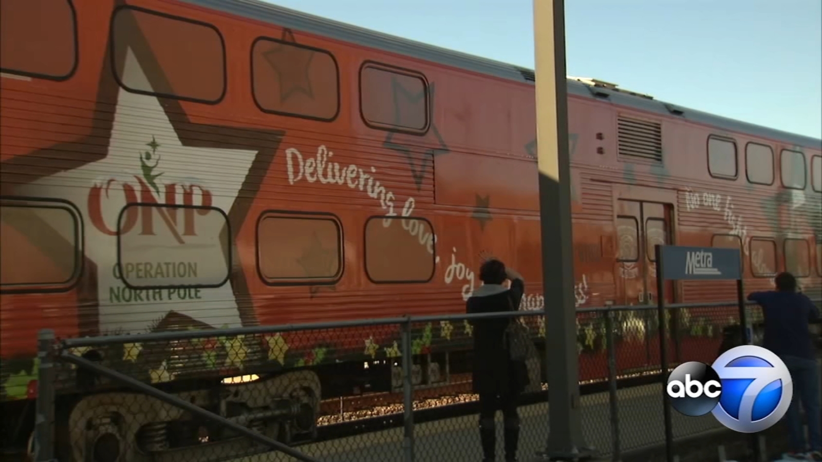 'Operation North Pole' takes children on a magical train ride - ABC7 ...