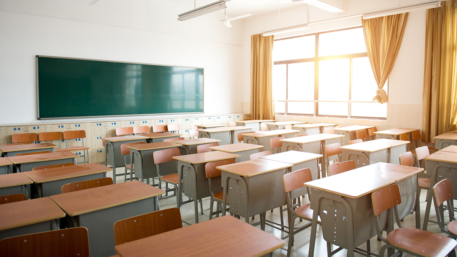 Delaying school start times benefits students, study says - ABC7 New York