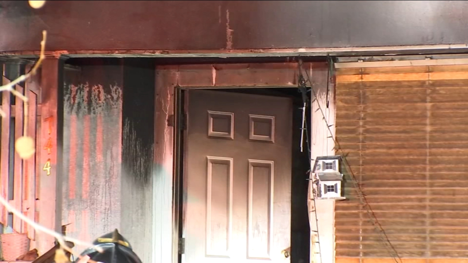 Smoke damage from Southwest Fresno house fire makes home unlivable - ABC30 Fresno