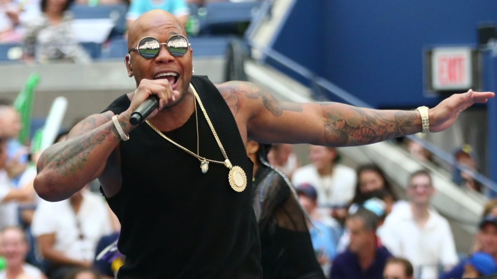 What to know about today's halftime performer, Flo Rida - ABC13 Houston