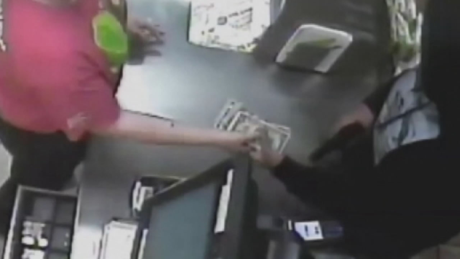 Armed Robber Leaves Tip At Oklahoma City Subway Hold Up Abc11 Raleigh