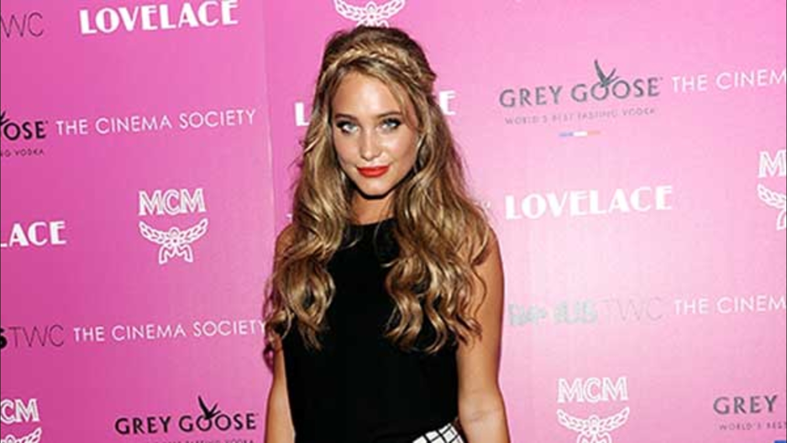 Photos Model Hannah Davis Derek Jeters Girlfriend Lands Sports
