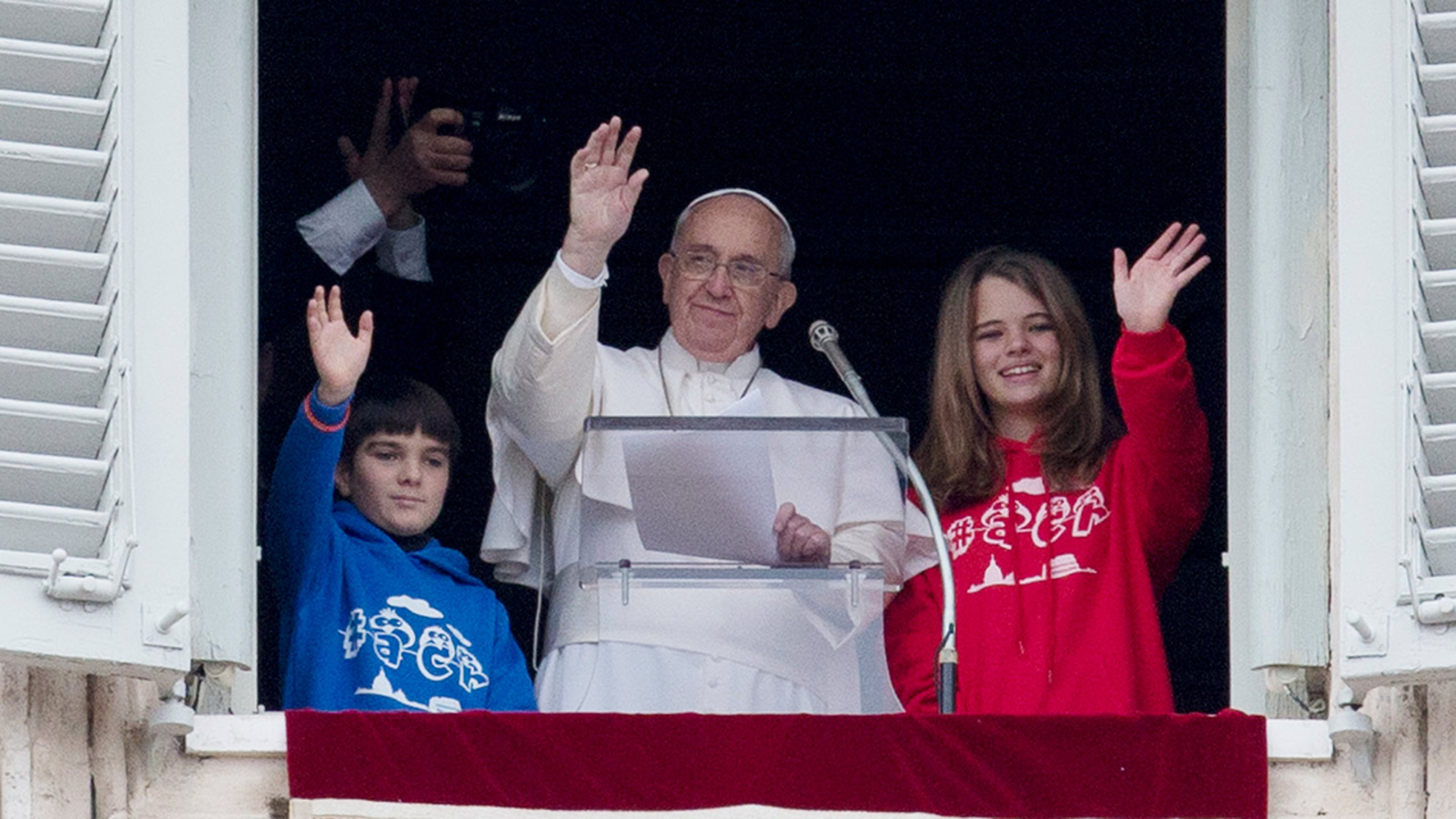 Pope says children are a blessing, not having children is 'selfish ...