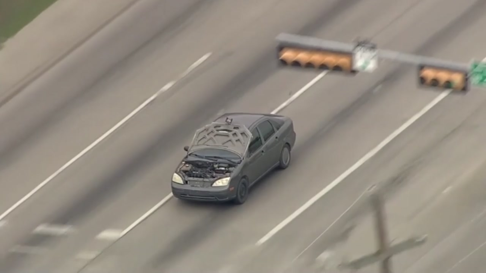 Suspects lead police on wild chase in Dallas - ABC13 Houston