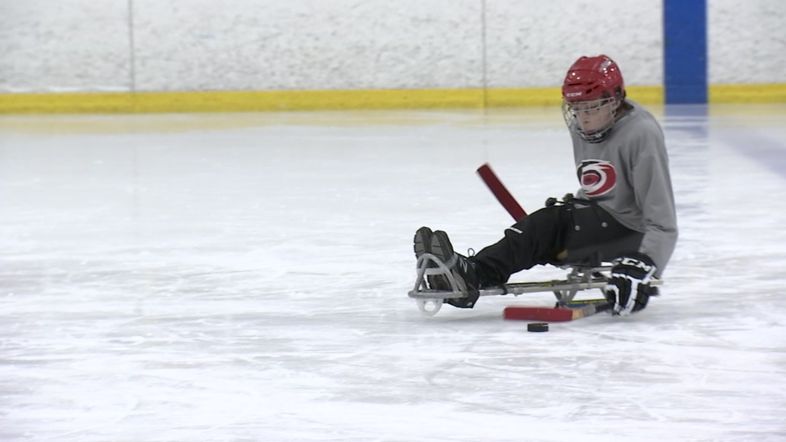 Hurricanes fan with spinal defect brings sled hockey to Raleigh, hopes ...