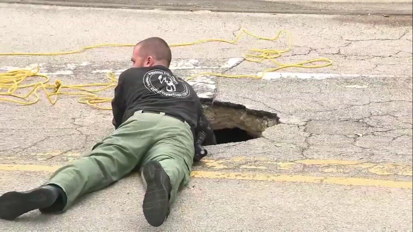 Hidden tunnel leading to Florida bank uncovered during sinkhole ...
