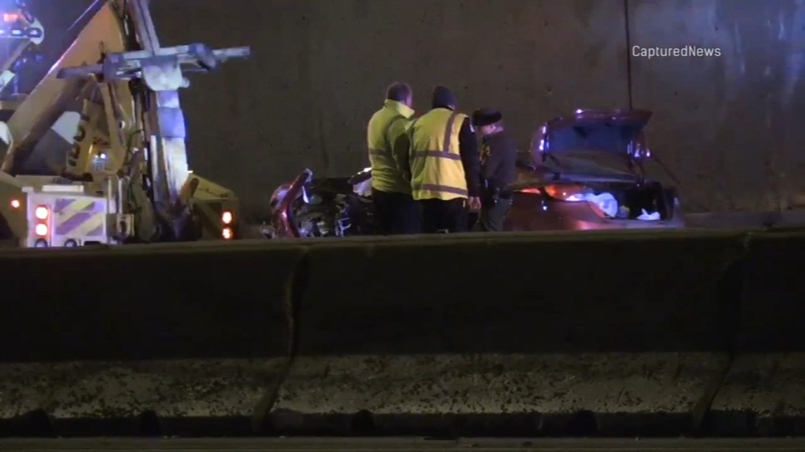 Man killed after rear-ending IDOT truck on I-55 - ABC7 Chicago
