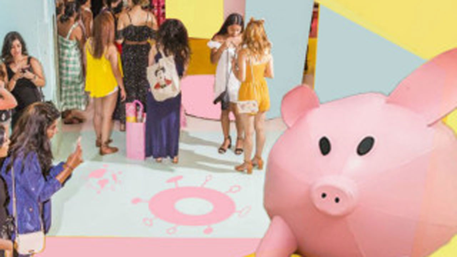 WHIMSY WORLD: Insta-worthy exhibit coming to Houston - ABC13 Houston