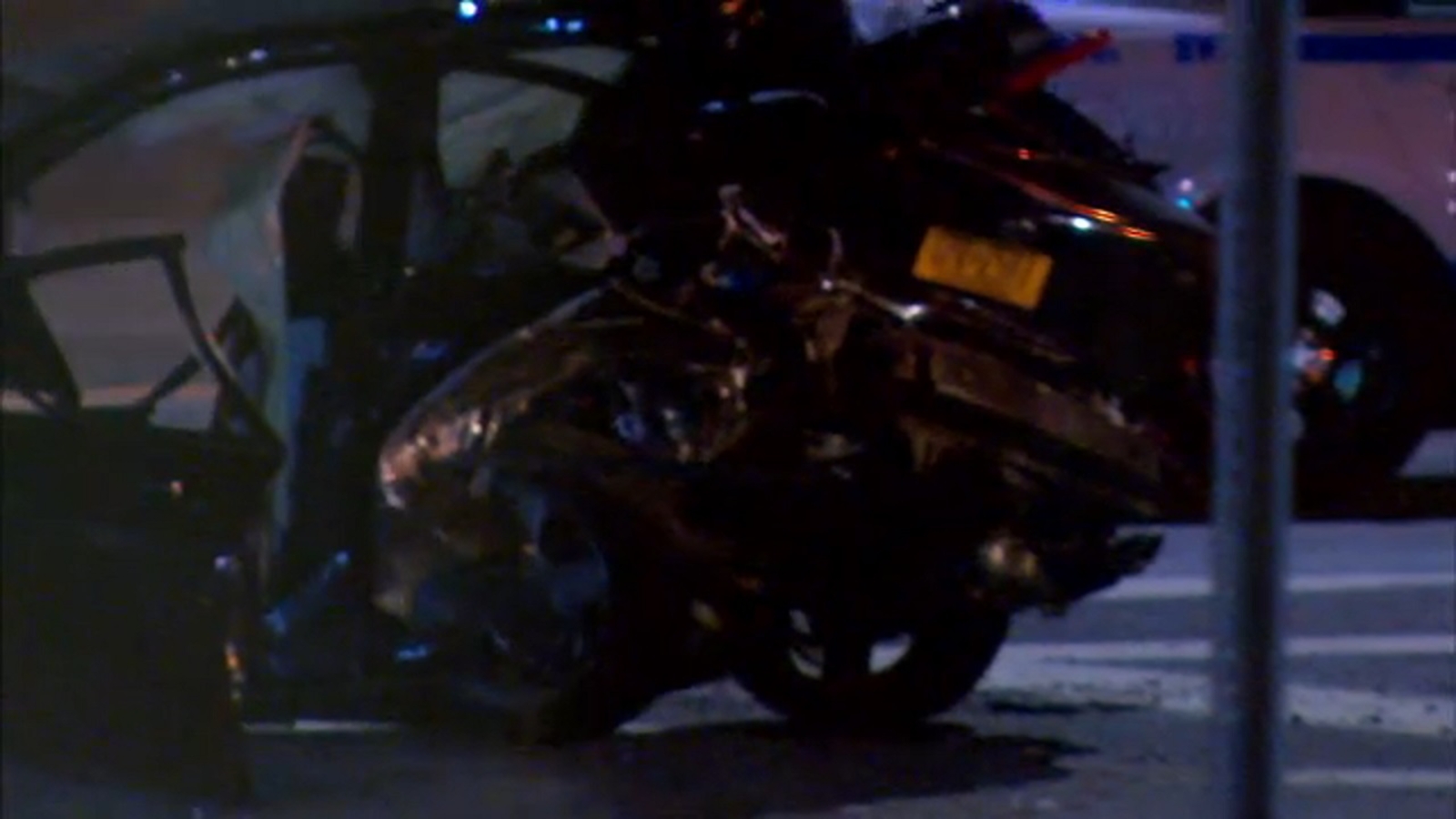 Multiple people injured in chain reaction crash in the Bronx - ABC7 New ...