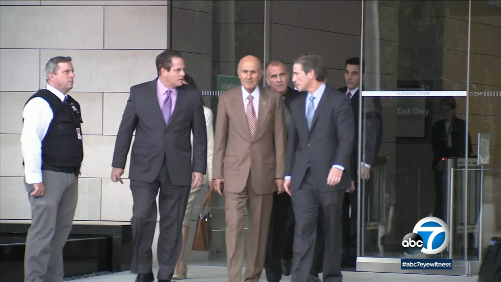 Federal appeals court upholds ex-Sheriff Lee Baca's conviction - ABC7 ...