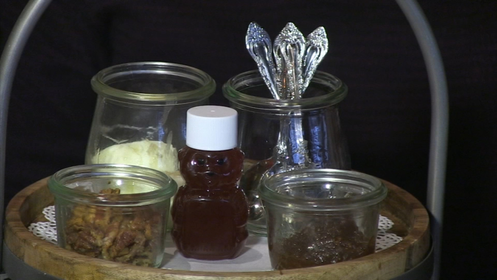 Extra Course: Make Room for Truman - ABC7 Chicago