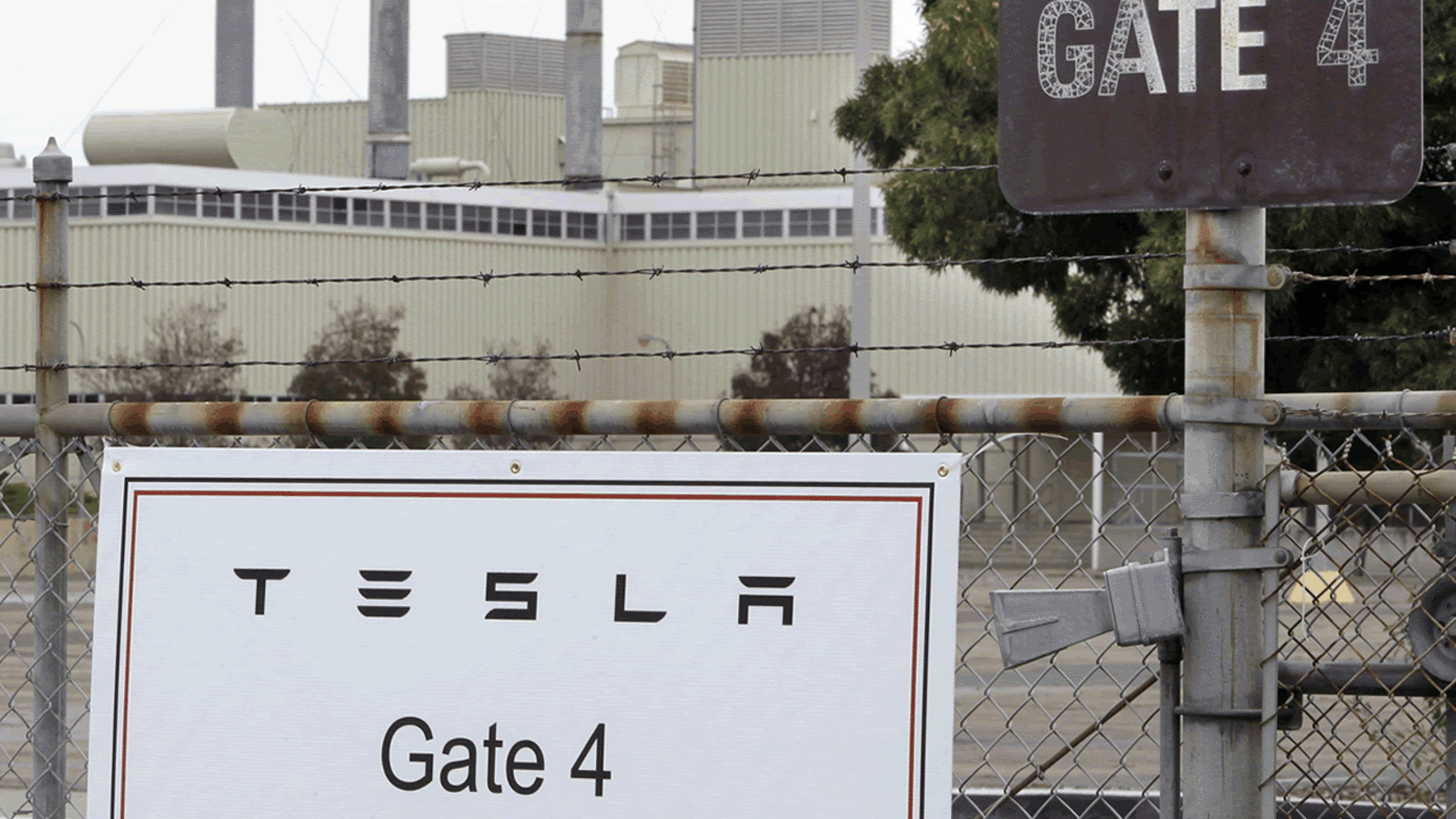 Coronavirus Impact: Tesla puts Fremont auto assembly line in park amid ...