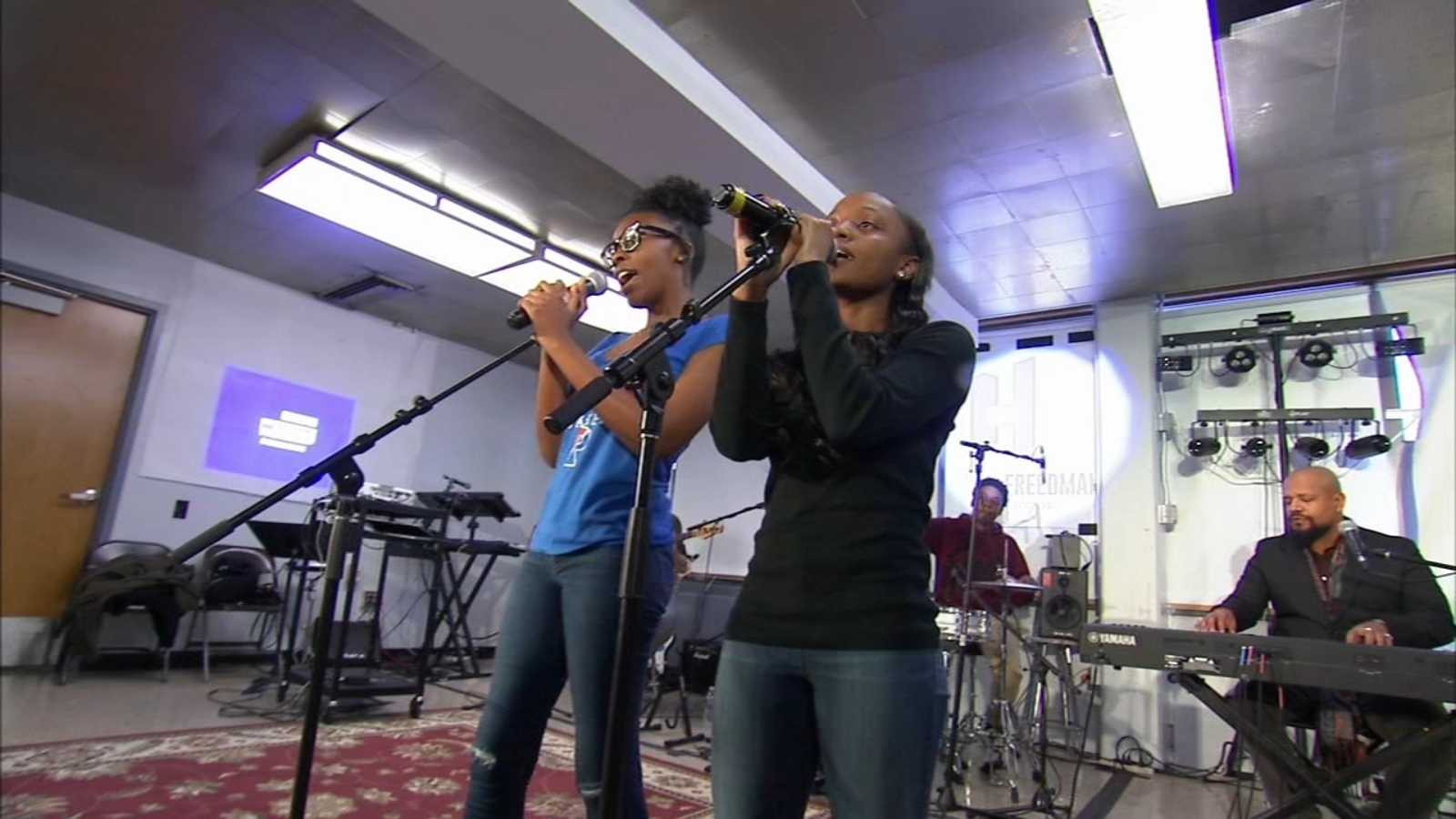 LiveConnections works to create the next generation of musicians - 6abc ...