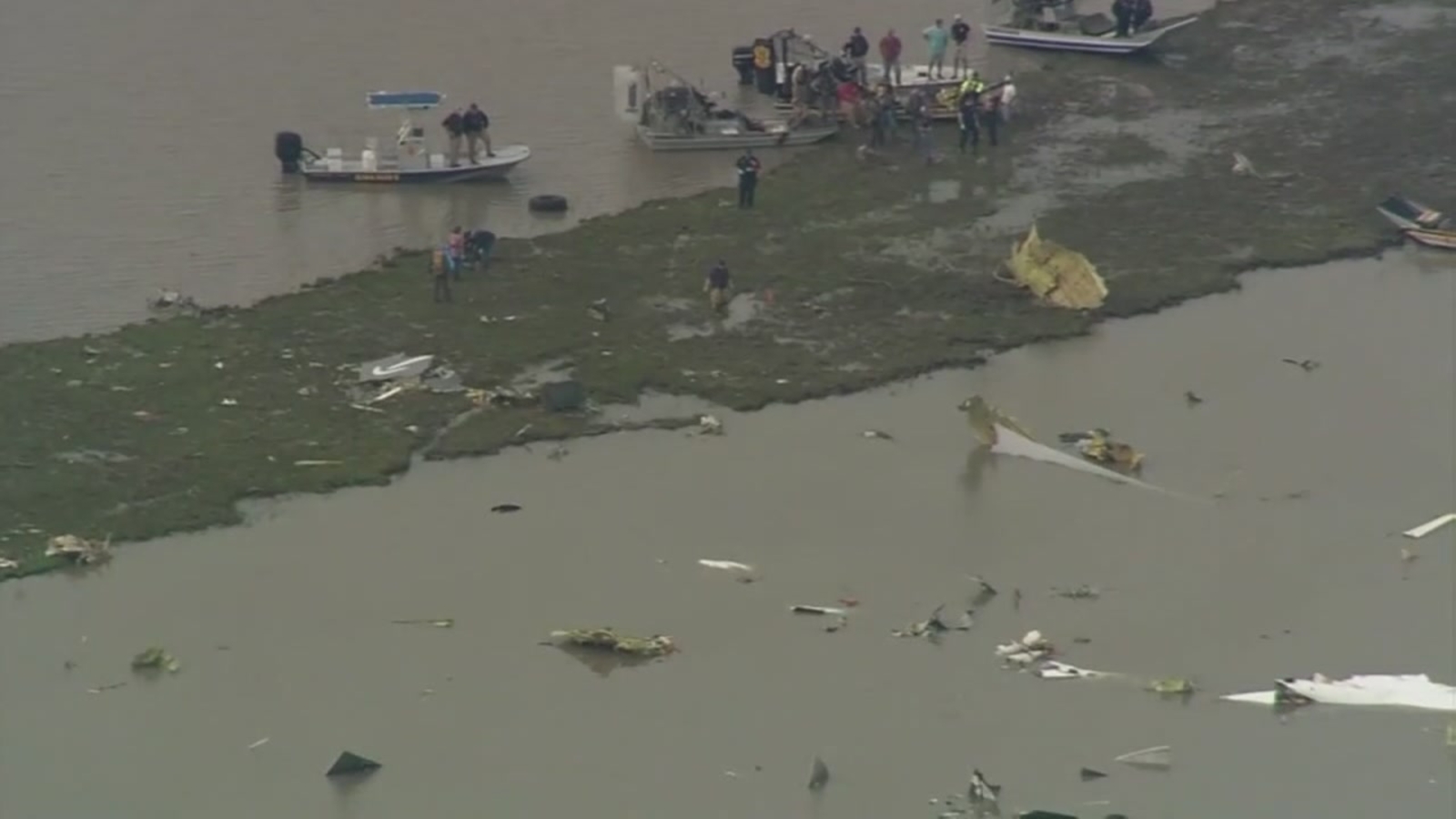 1 victim identified in deadly cargo jet crash in Chambers County - ABC7 ...