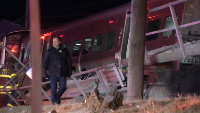 3 dead when 2 Long Island Rail Road trains hit vehicle that bypassed ...
