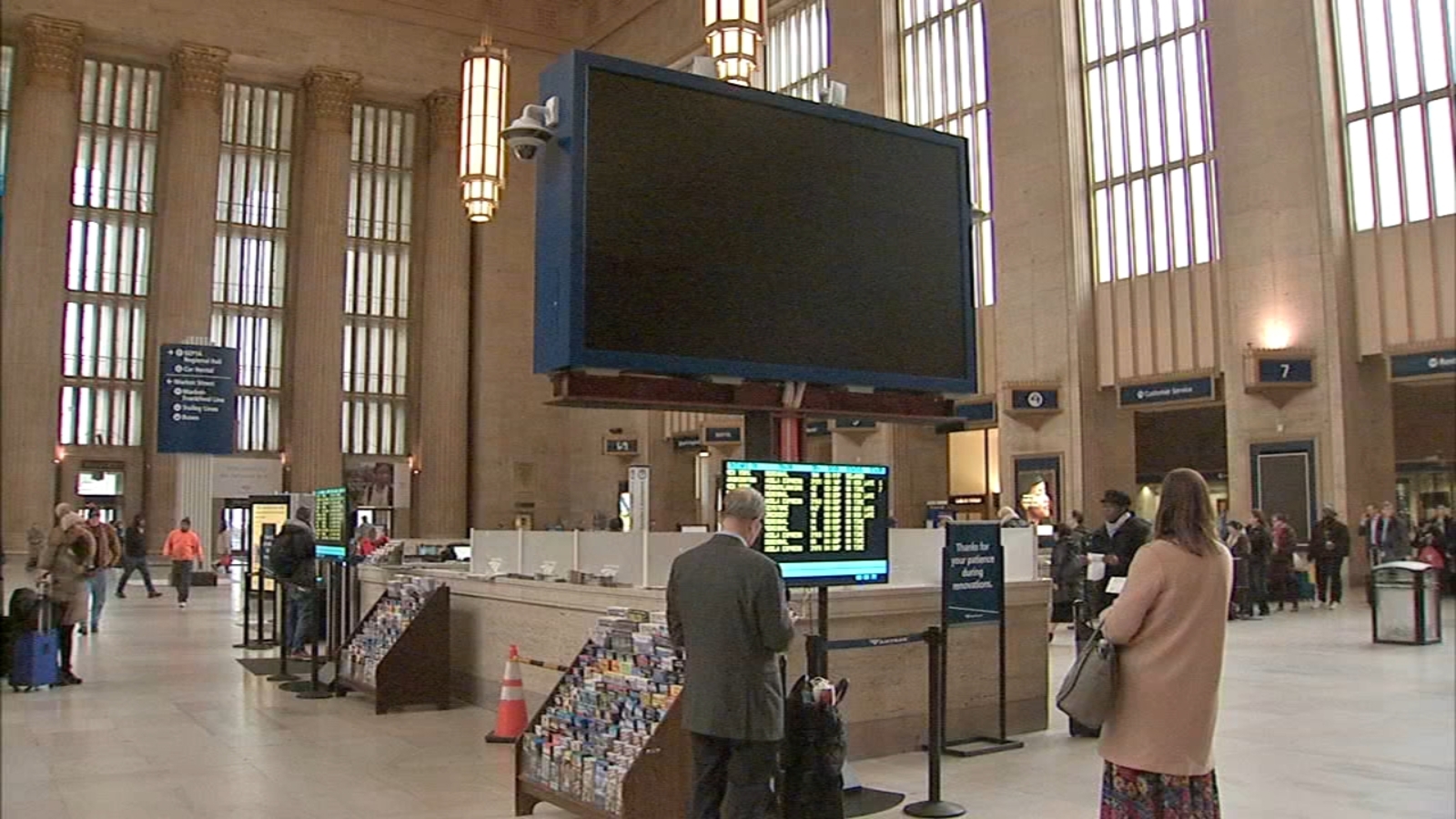 New Amtrak sign in place at 30th Street Station - 6abc Philadelphia