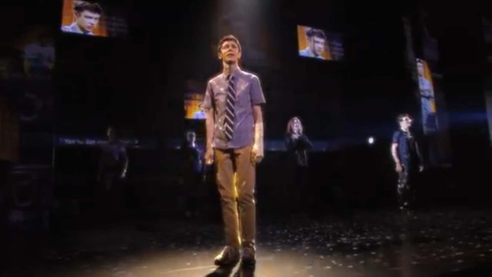 'Dear Evan Hansen' stars on why the show moves audiences - ABC7 Chicago