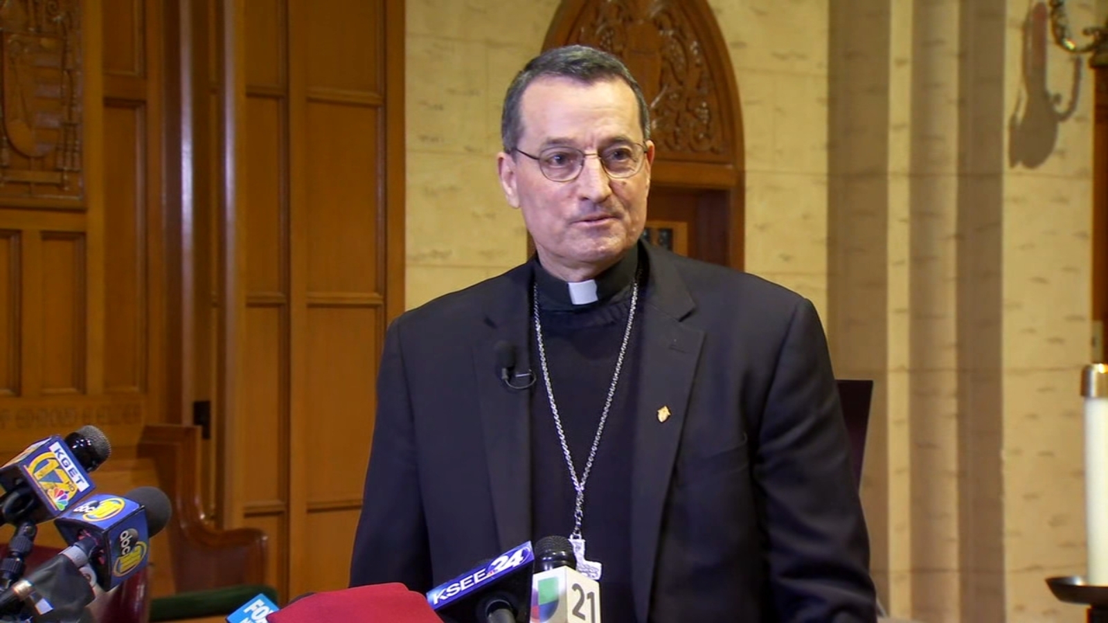 'Soy puro gringo': Watch Fresno's new Irish bishop speak in Spanish ...