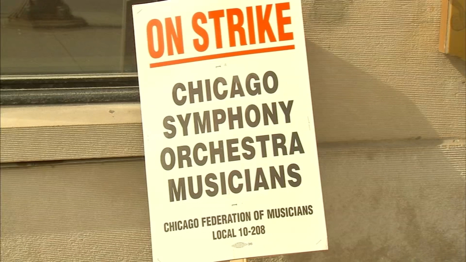 Chicago Symphony Orchestra musicians go on strike - ABC7 Chicago