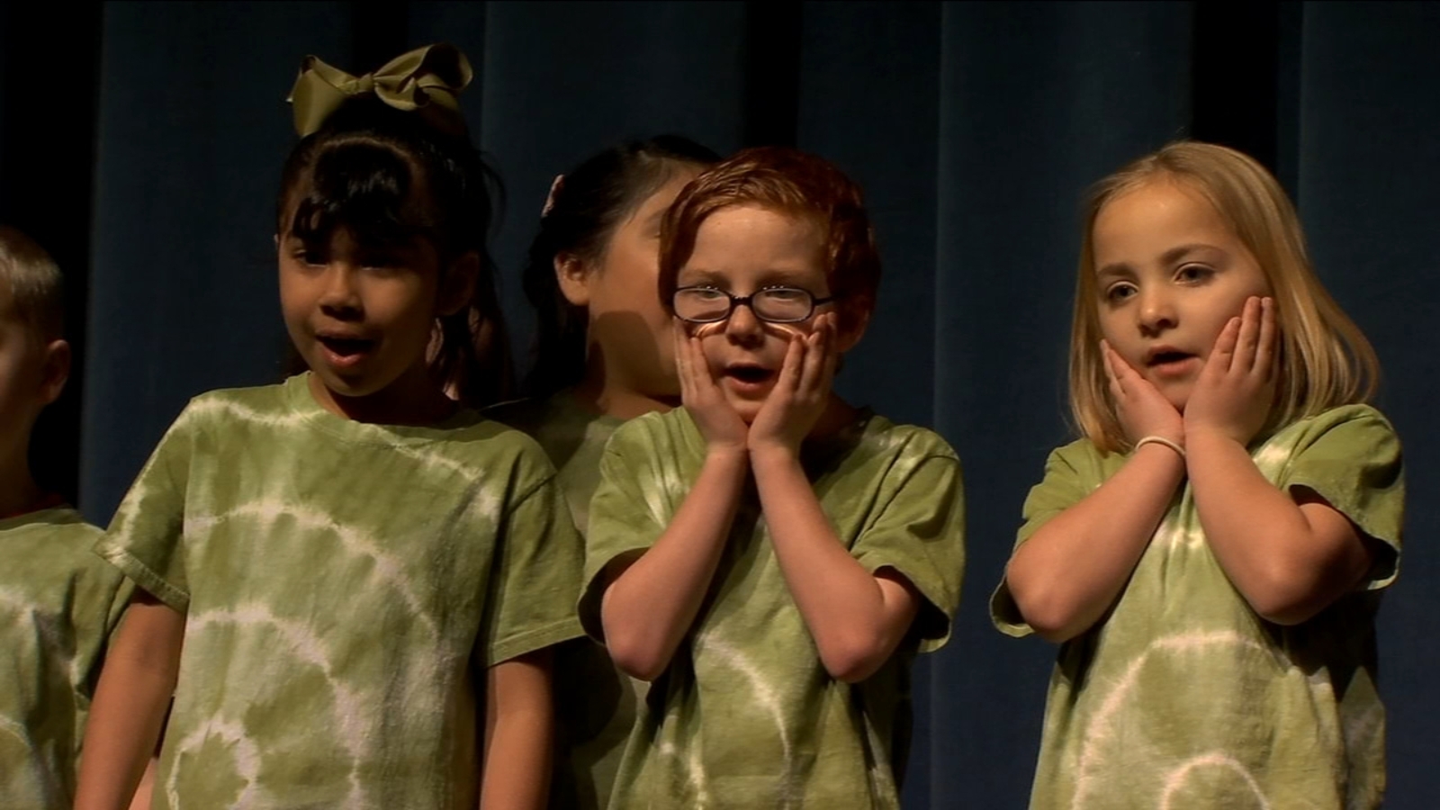 Students from across Valley learn public speaking at Peach Blossom ...