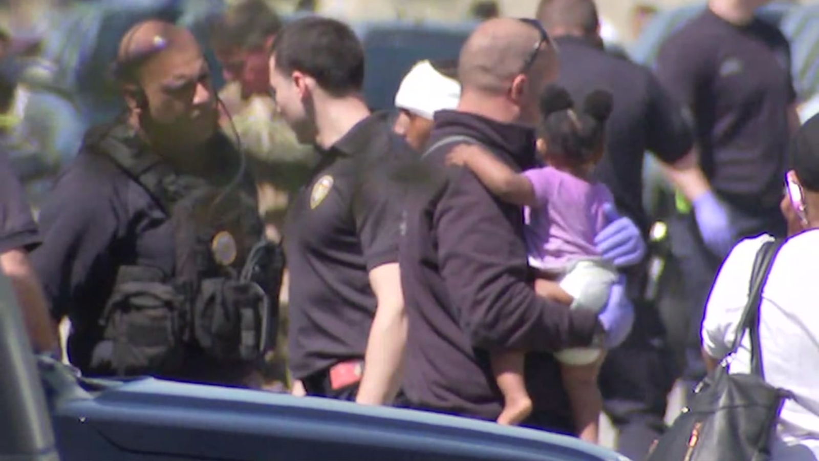 Hostages Released After Hours Long Armed Standoff In Southeast Houston