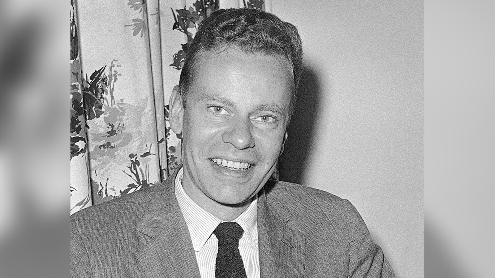 Charles Van Doren, game show scandal figure, dies - ABC13 Houston