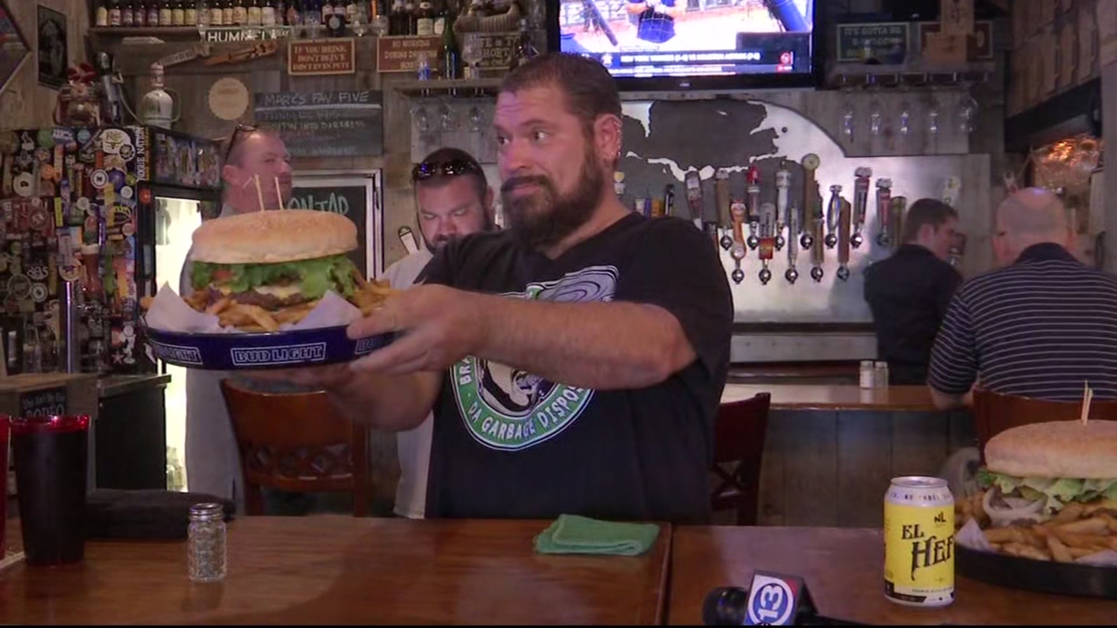 Brandon Clark wins 'The Beast' challenge at Backyard Grill in Houston ...