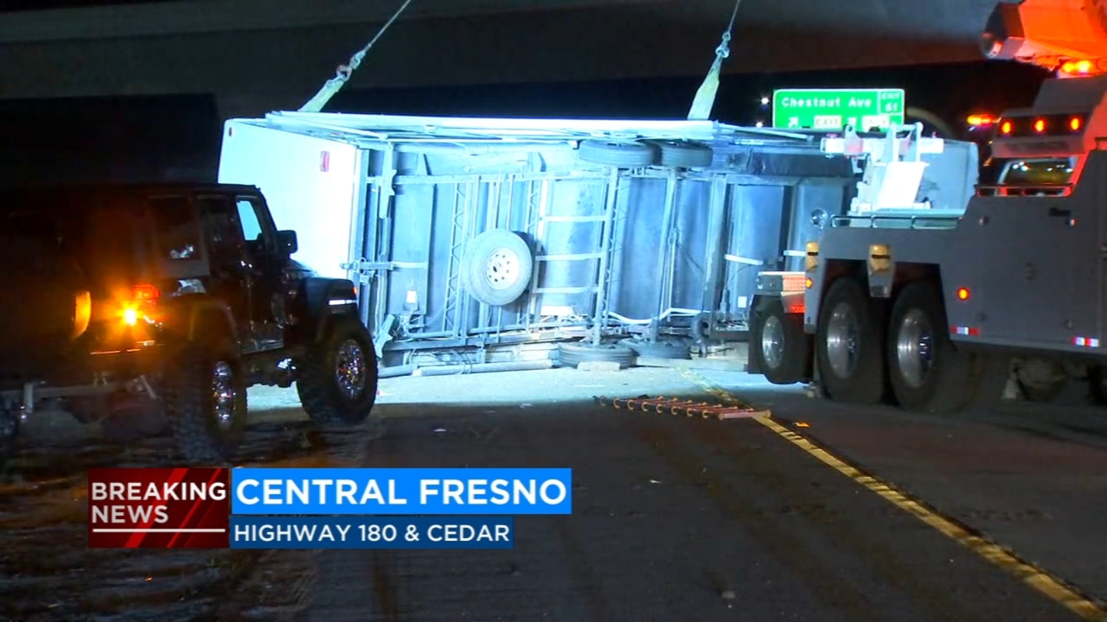 Part of Highway 180 shut down due to multiple-vehicle crash - ABC30 Fresno