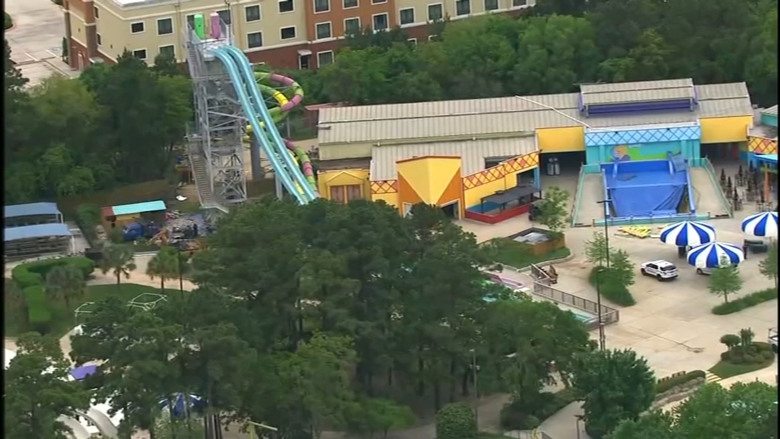 Construction worker falls to his death at Texas water park - 6abc ...