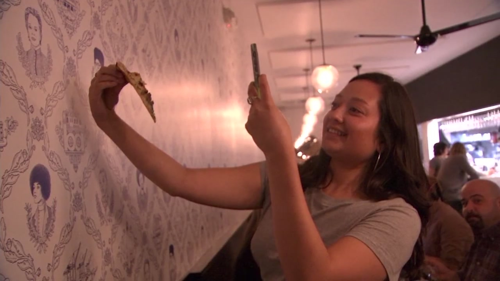 #InstaWall: San Francisco restaurant's wallpaper has many posing for ...