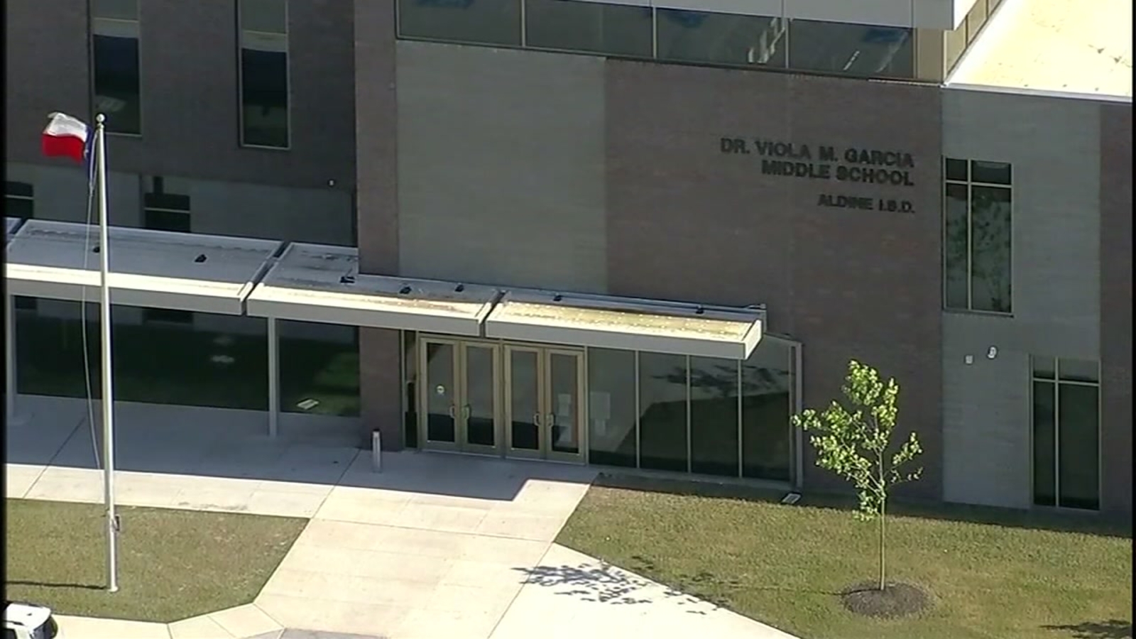 Aldine ISD student dies after collapsing in gym class - ABC13 Houston