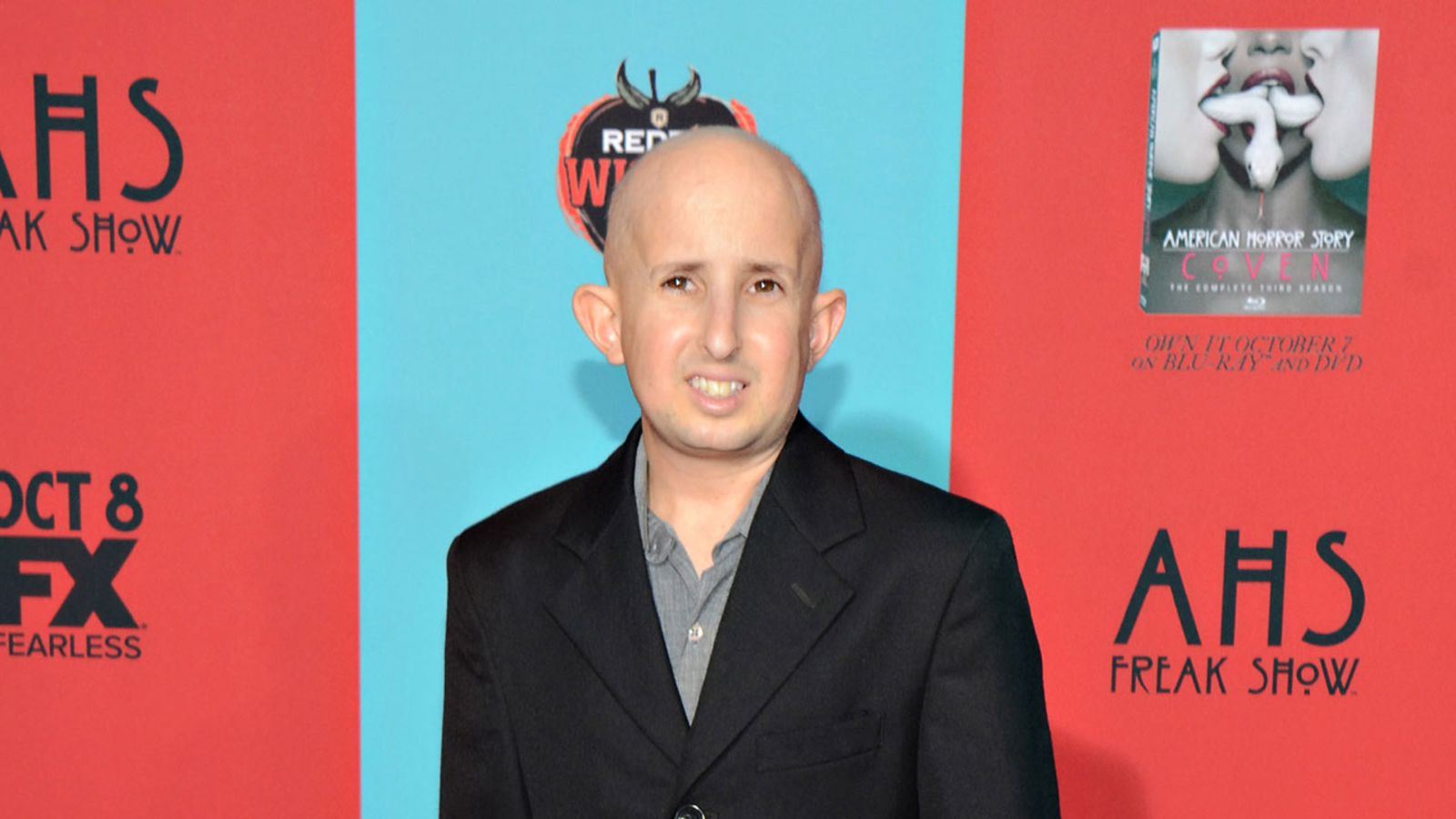 Actor Ben Woolf critical after being struck car's side mirror in ...