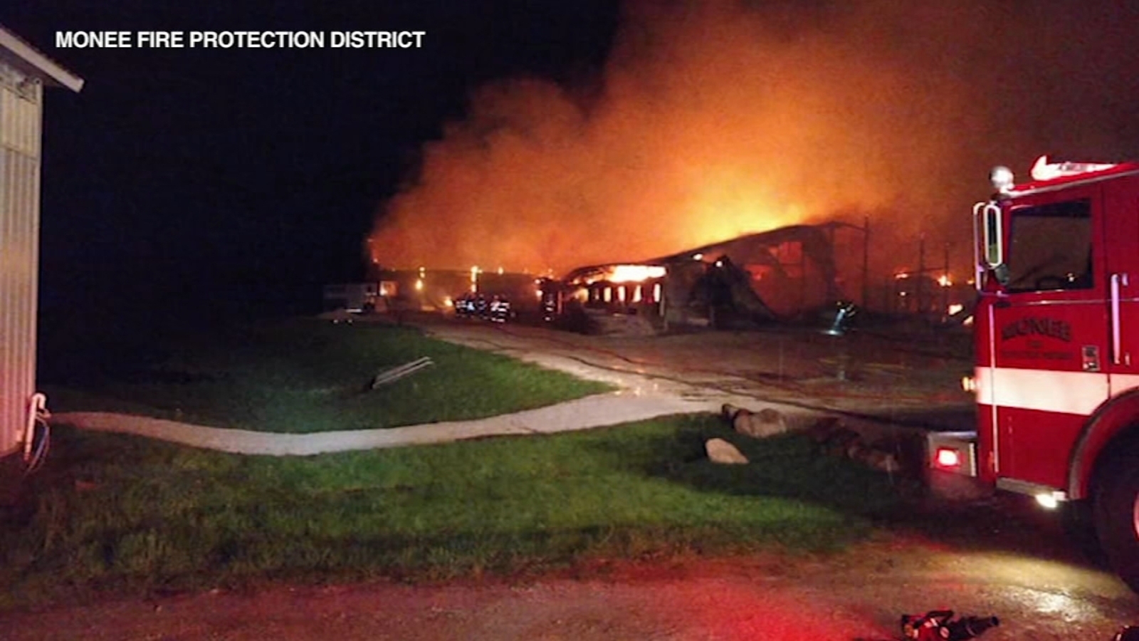 15 horses, dog killed in Monee fire - ABC7 Chicago