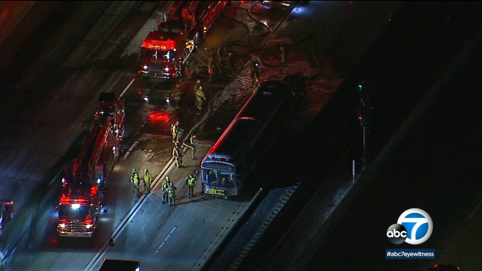 1 dead in fiery bus crash on 10 Fwy in Alhambra - ABC7 Los Angeles