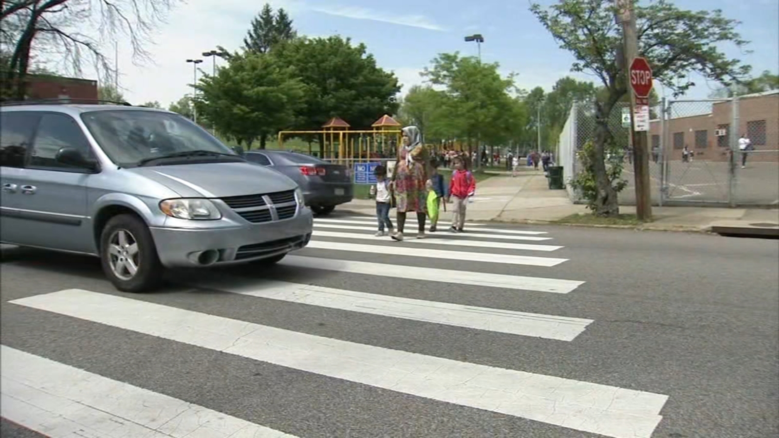 Crossing guard shortage felt at Somerton school - 6abc Philadelphia