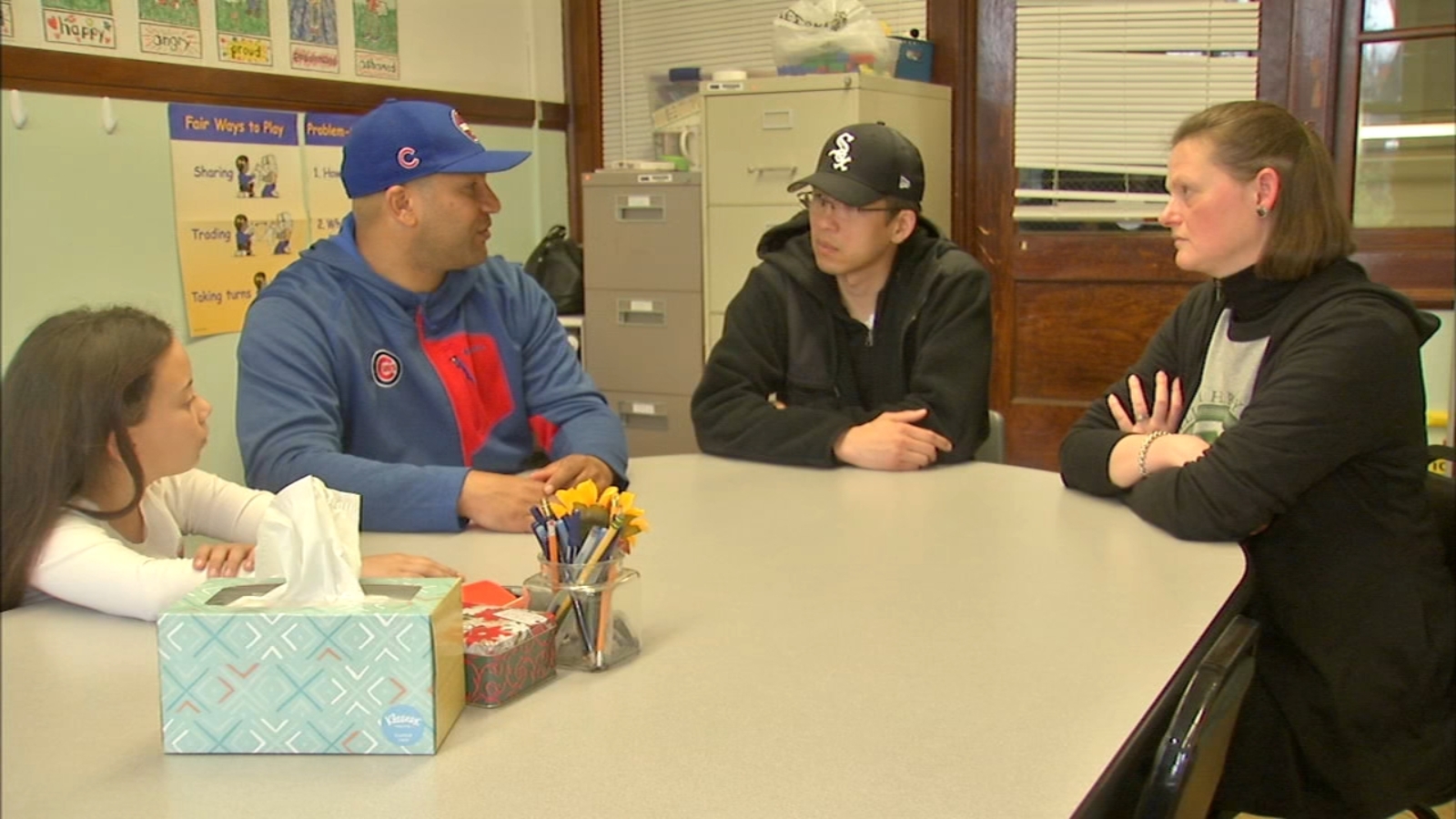 Chicago Cubs scout refurbishes Hyde Park elementary school baseball ...