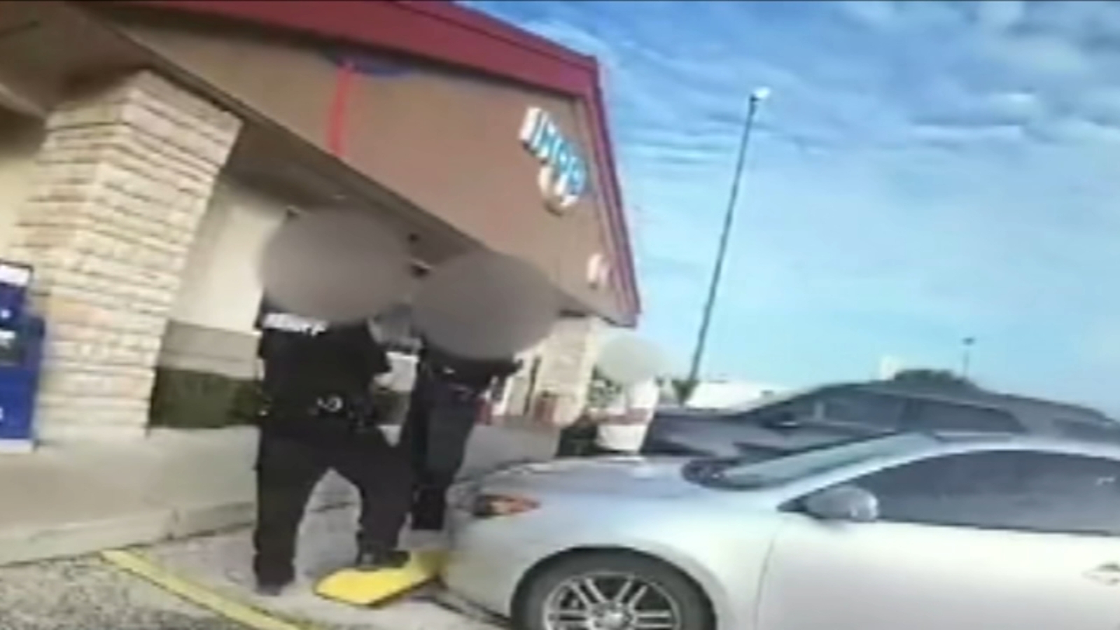 Texas officer allegedly encourages man to slap him before knocking man ...