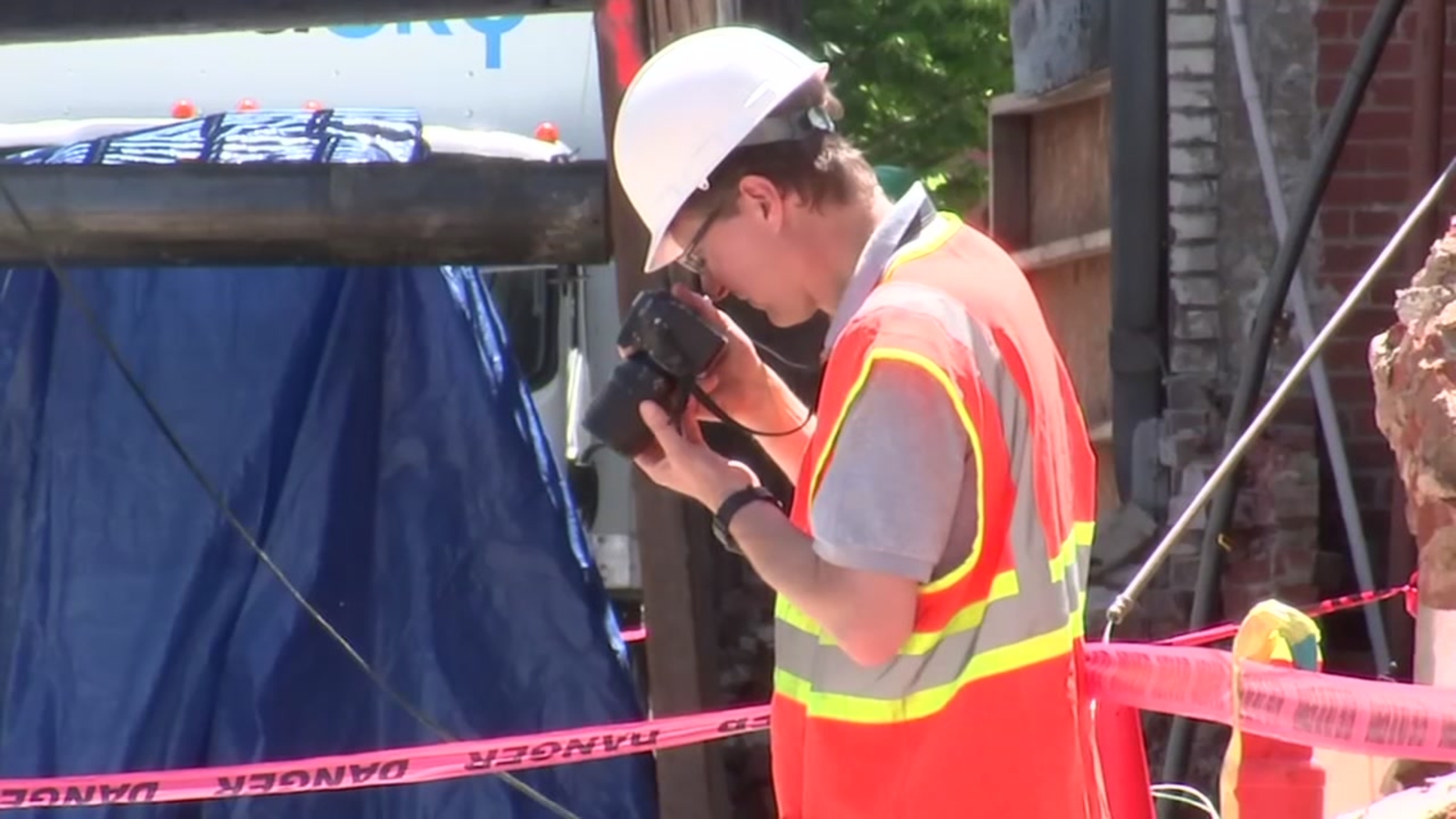 Crews begin digging up pipe from Durham gas explosion - ABC11 Raleigh ...