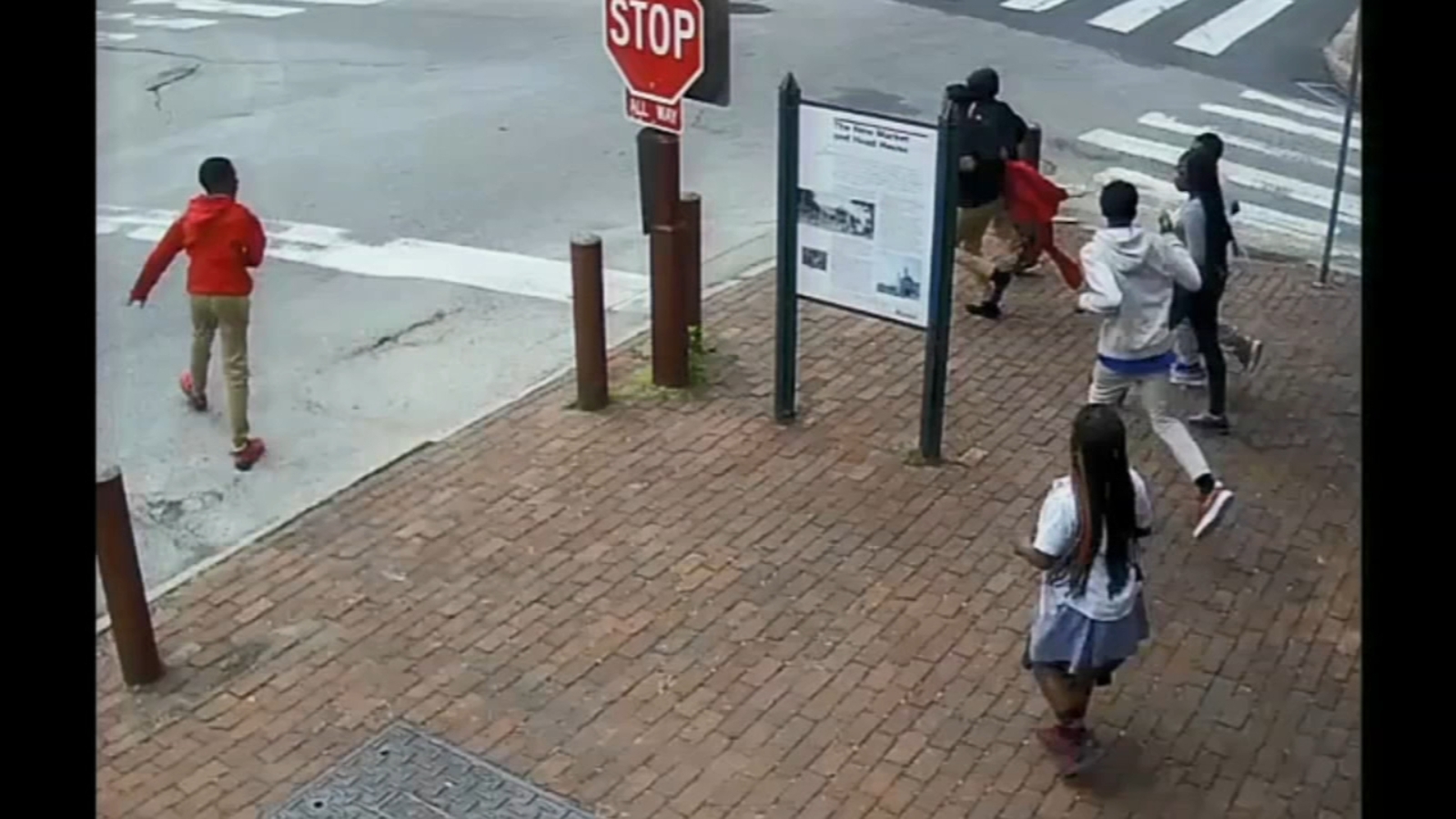 Group of kids attacks, robs woman in Society Hill, police say - 6abc ...