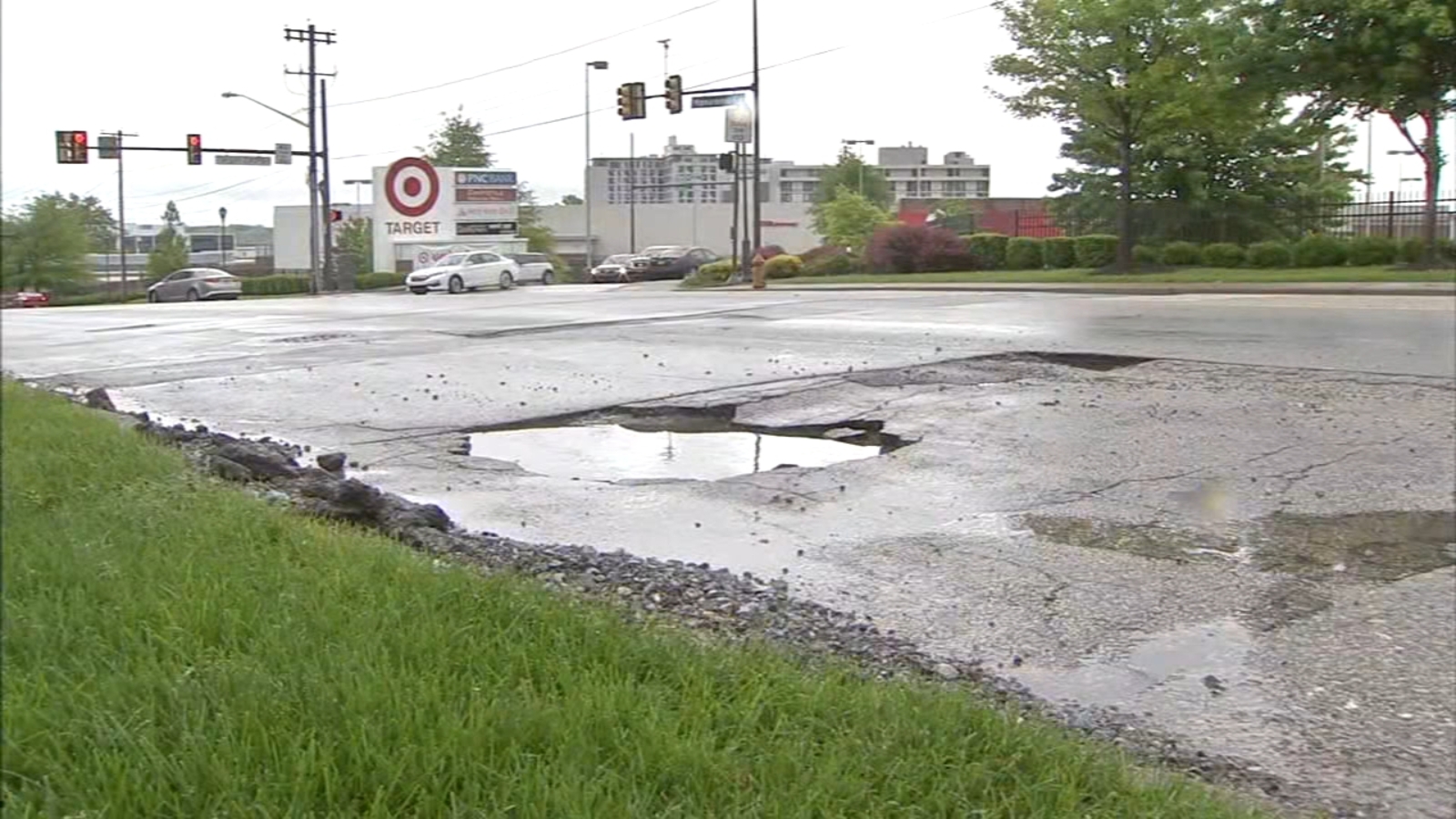 Philly pothole problems sees decline from last year - 6abc Philadelphia