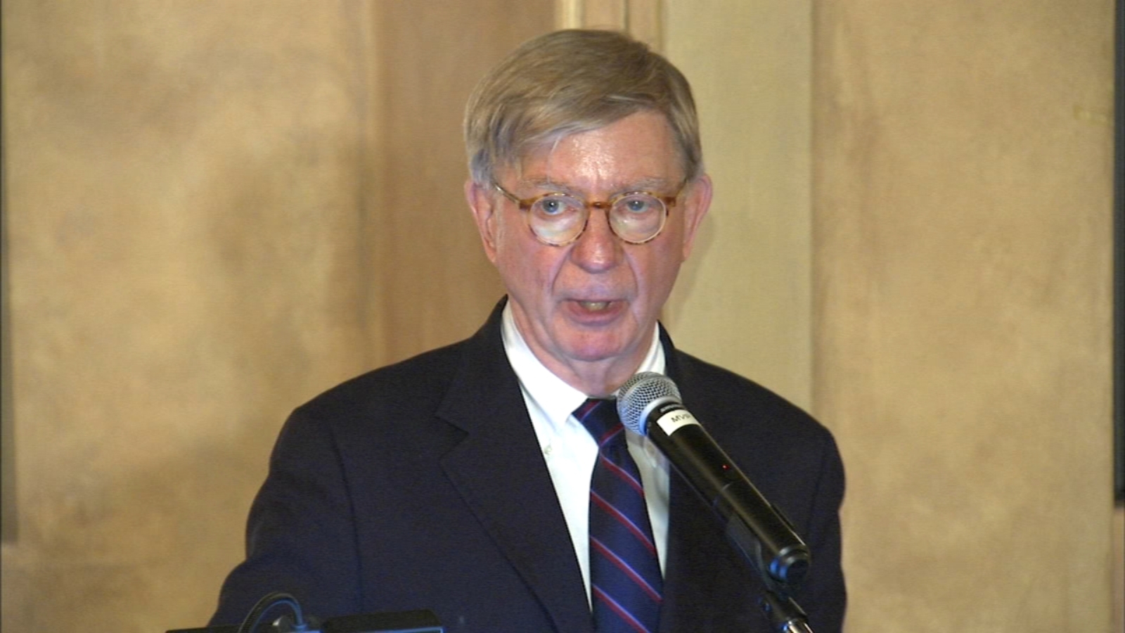 George Will honored by Illinois Broadcasters Association - ABC7 Chicago
