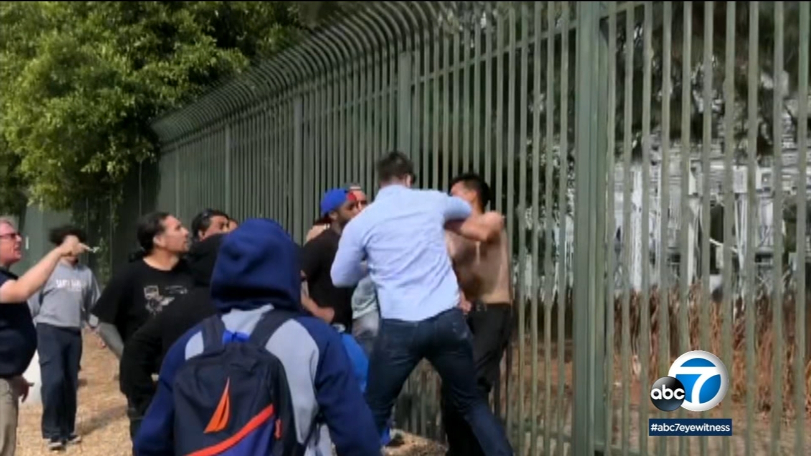 VIDEO: Shirtless man throwing rocks at cars in Los Angeles - ABC13 Houston