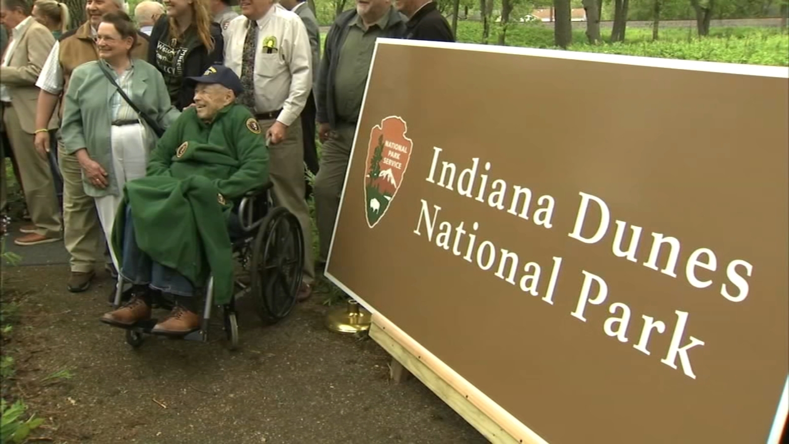 Indiana Dunes becomes newest US national park, first in Indiana - ABC7 ...