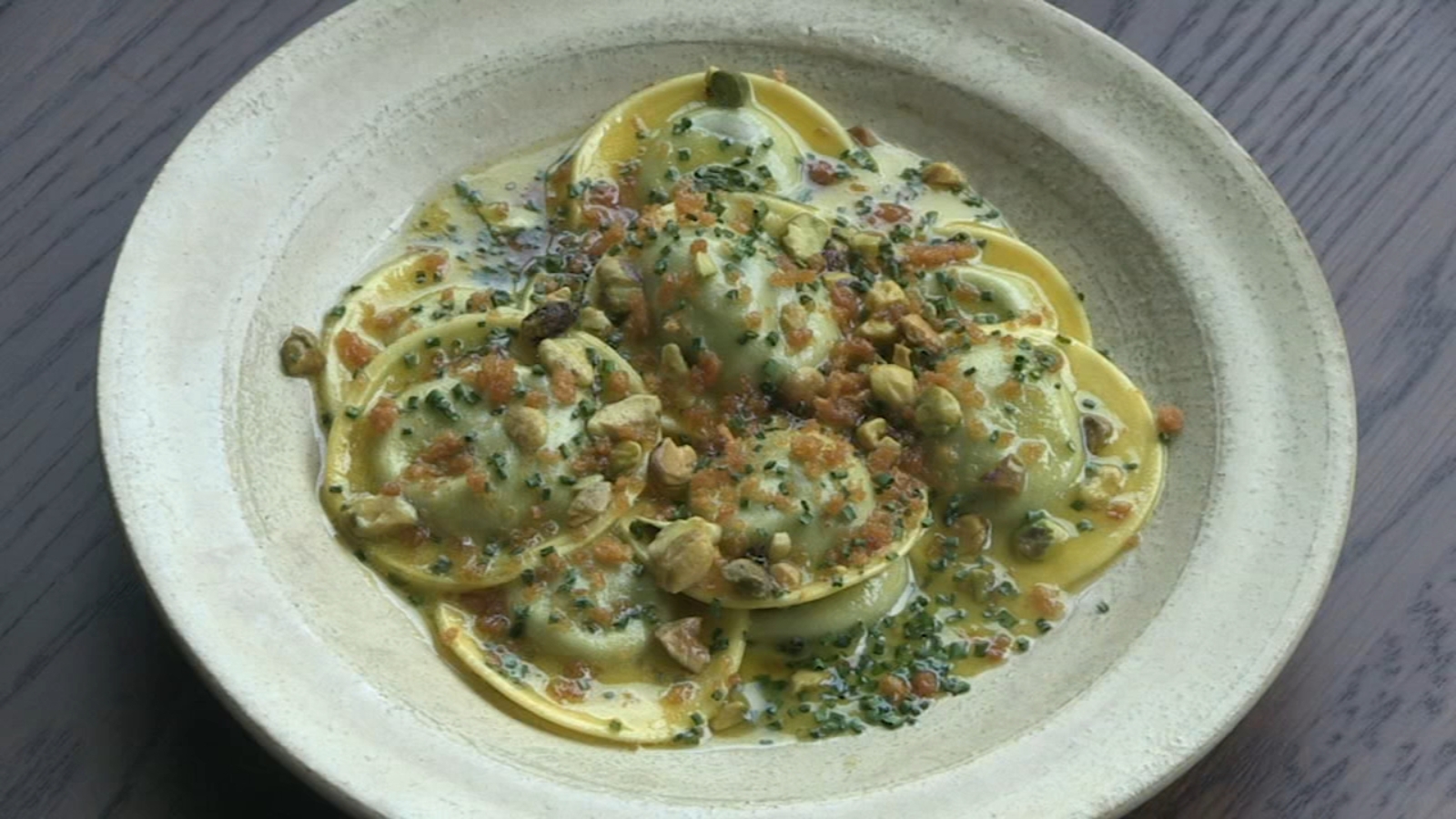 Hungry Hound: Mediterranean delight at Cira in West Loop - ABC7 Chicago
