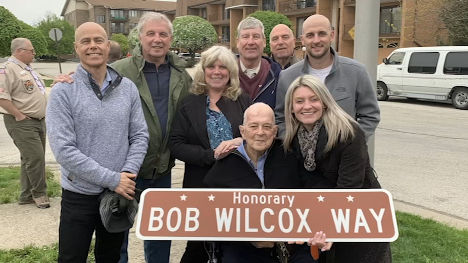 Oak Lawn resident Bob Wilcox, 95, celebrated for D-Day service, service ...